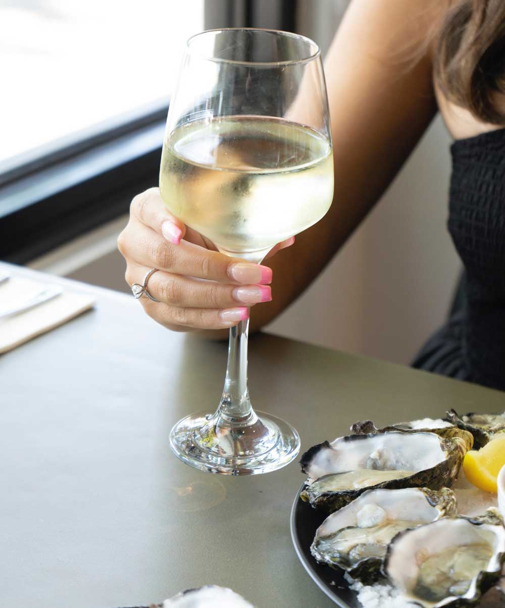 Vitt vin till skaldjur - Inrikes